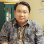 Lihat jadwal, biaya konsultasi dan buat janji dengan dokter dr. Tomy Martin, Sp.KK.