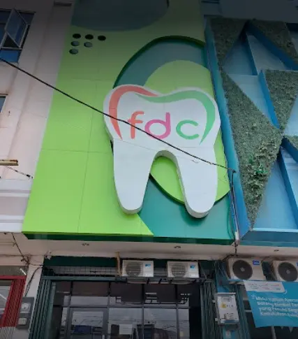 Informasi lengkap dan buat janji di FDC Dental Clinic Jatiasih. Biaya ...